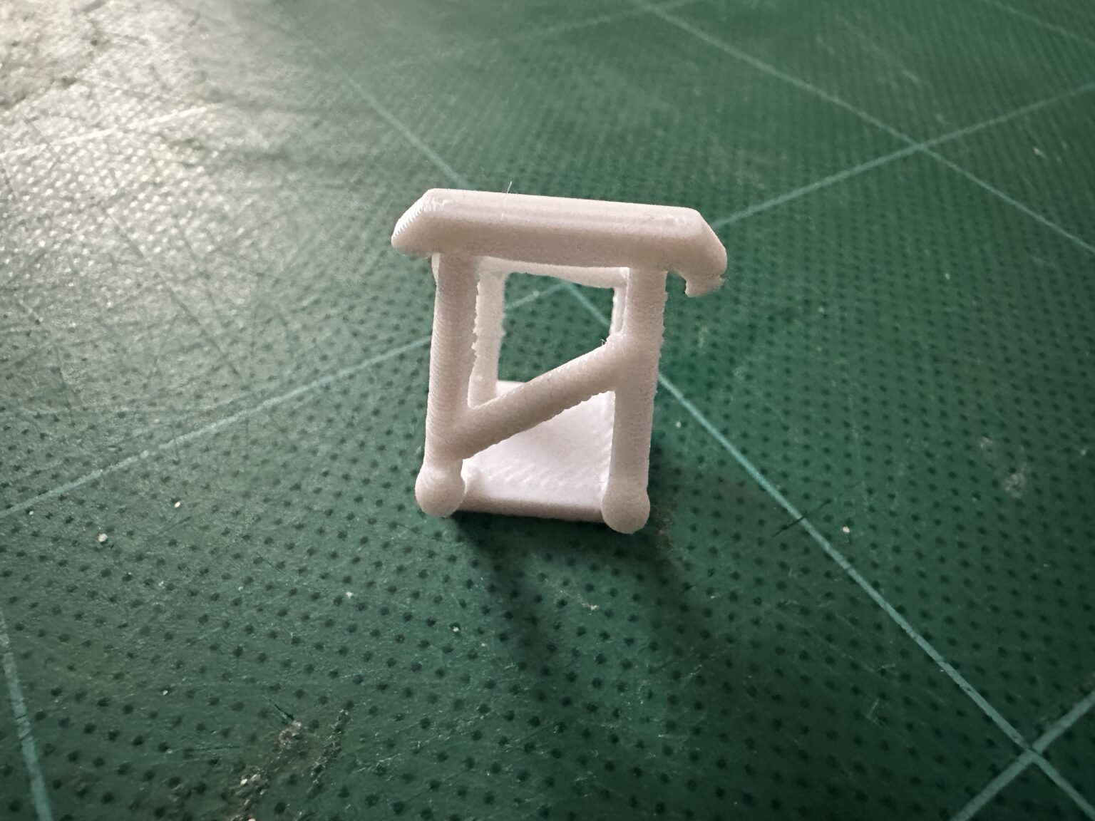 1/76 Scale Blackpool Tram Replacement Pantograph! – 3D Printed Models