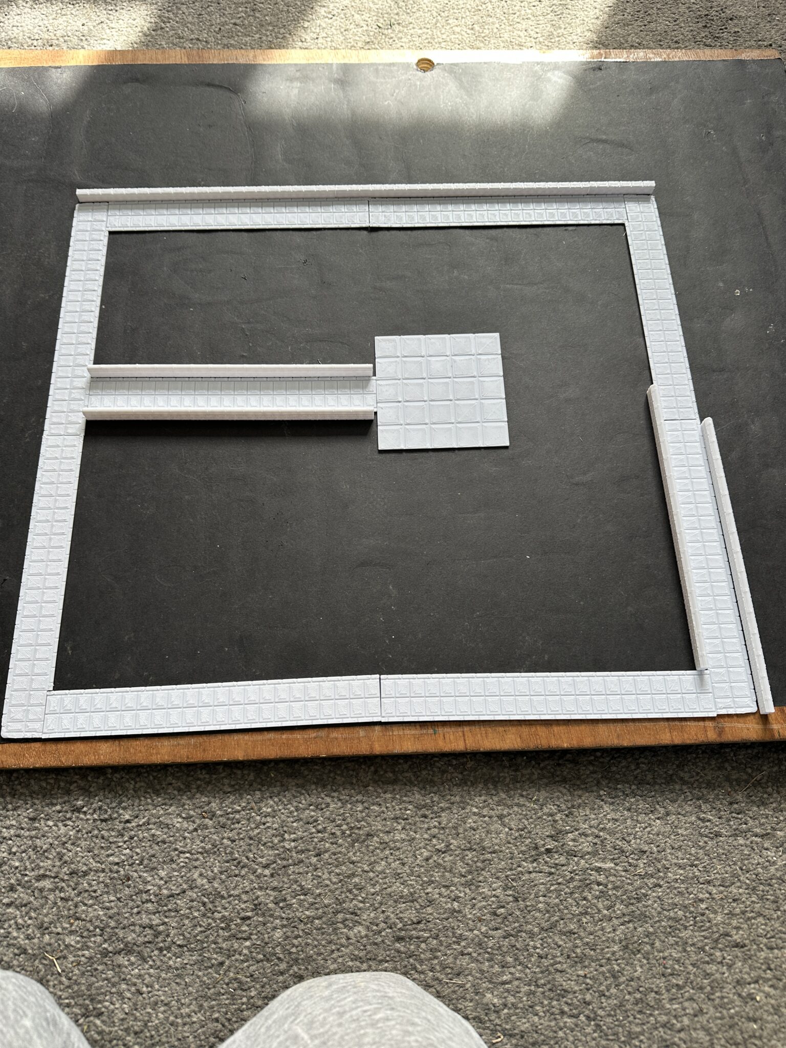 oo3DModels – 3D Printed Large Pathing Area in White PLA (1/76 Scale ...